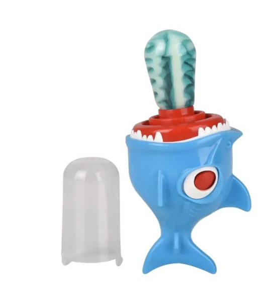 Shark Pops 1 count *Flavor & Color Chosen at Random* *Best By 10/25/20 ...